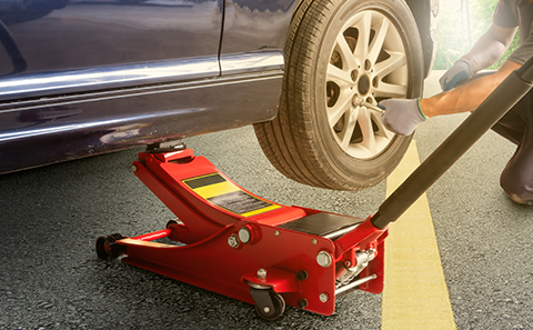 How Long Does it Take to Change a Tire? - Priority Tire Blog